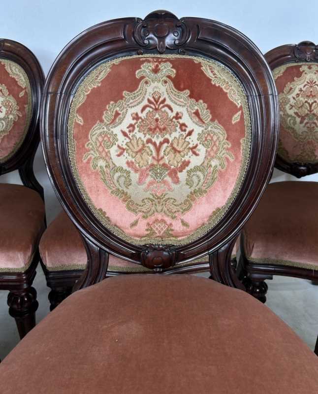 Lot 54 - Set of 8 Mahogany Balloon Back Chairs.